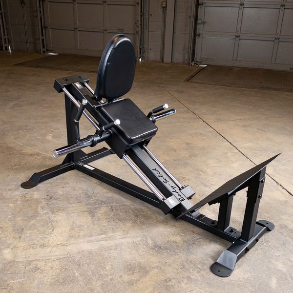 FitnessZone: Body Solid GCLP100 Compact Leg Press